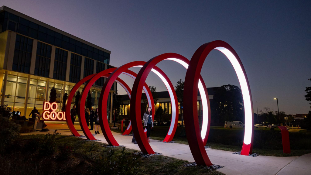 Do Good Plaza - Local Projects